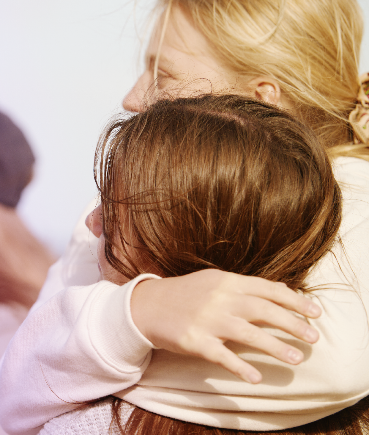 The 5 surprising benefits of helping others teens need to know